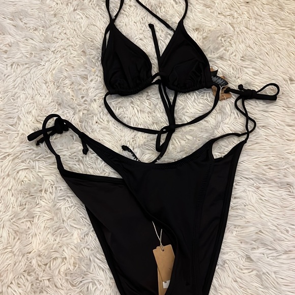 SKIMS | Swim | Skims Swim Onyx Triangle Bikini Set | Poshmark